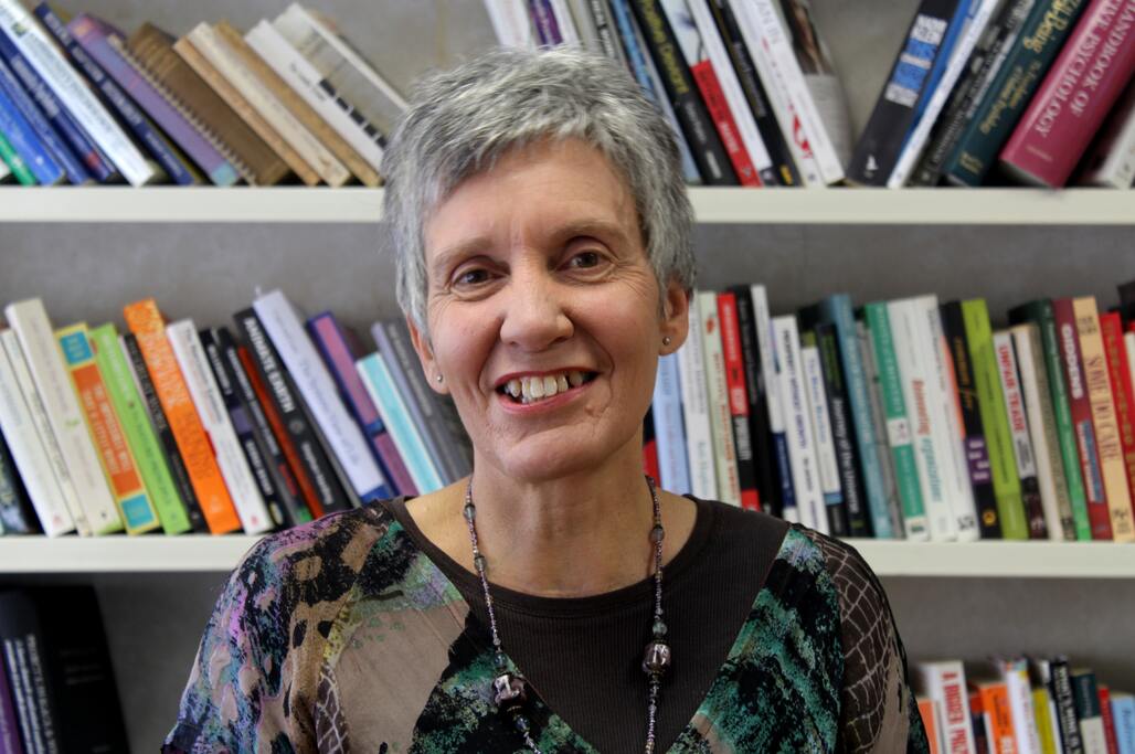 Secular priest: research or consecration? - Sande Ramage